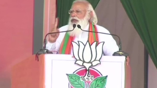 PM Narendra Modi targets LDF and UDF in Kerala during his first rally ...