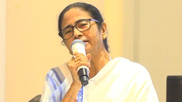 Mamata Banerjee says Bengal may have more districts, পশ্চিমবঙ্গে আরও ...