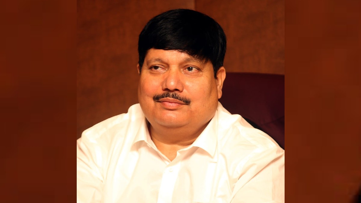 দলীয় নেতাদের সমালোচনায় অর্জুন সিং, Arjun Singh critisized some TMC leaders - Bengali Oneindia