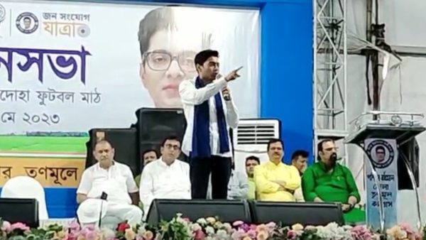 তাঁর জীবিতকালে দলের সঙ্গে বেইমানি করাদের রেয়াত নয়! নাম না করে ...