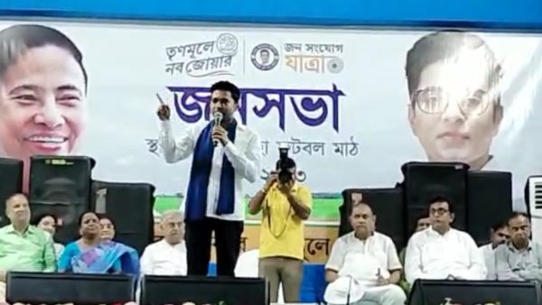 তাঁর জীবিতকালে দলের সঙ্গে বেইমানি করাদের রেয়াত নয়! নাম না করে ...