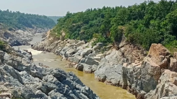 Barbil: রামধনু ঝরনা দেখতে চান, সপ্তাহান্তের ছুটিতে চলে আসুন বারবিল ...