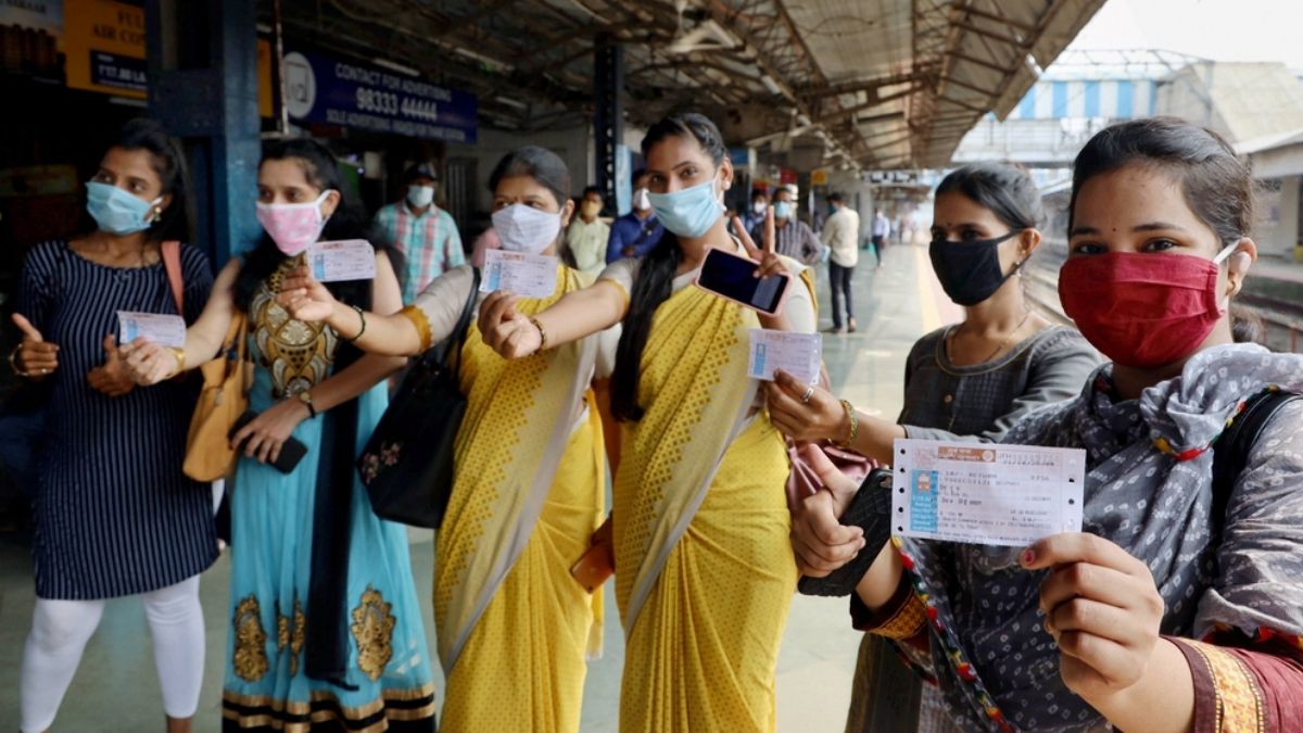 Train Ticket Lost: ট্রেনের টিকিট ছিঁড়ে গেলে কিংবা হারিয়ে গেলে কী ...