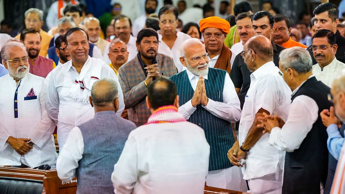 Women Reservation Bill: ১৩ বছর আগে বিরোধিতা! এখন কেন সমর্থন SP-JDU-BSP-র মতো দলগুলির | Women ...