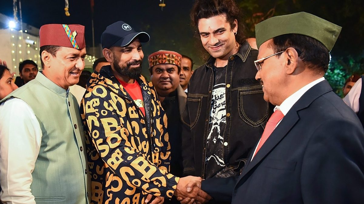 Mohammed Shami: উত্তরপ্রদেশের অপমান ভোলেননি! ব্যক্তিগত জীবনের ঝড় থেকে ...