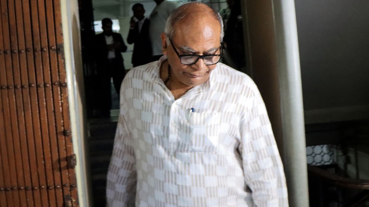 বিশেষ আদালতে খারিজ ইডির আবেদন, মন্ত্রী চন্দ্রনাথের জামিনের মেয়াদ বাড়ল, চলবে জিজ্ঞাসাবাদ ...