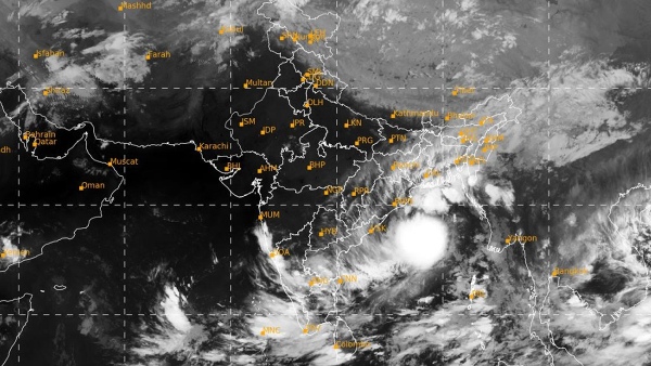 Cyclone Dana : વાવાઝોડુ દાના કેટલુ ખતરનાક? જાણો બંગાળ-ઓડિશાના કિનારે ...