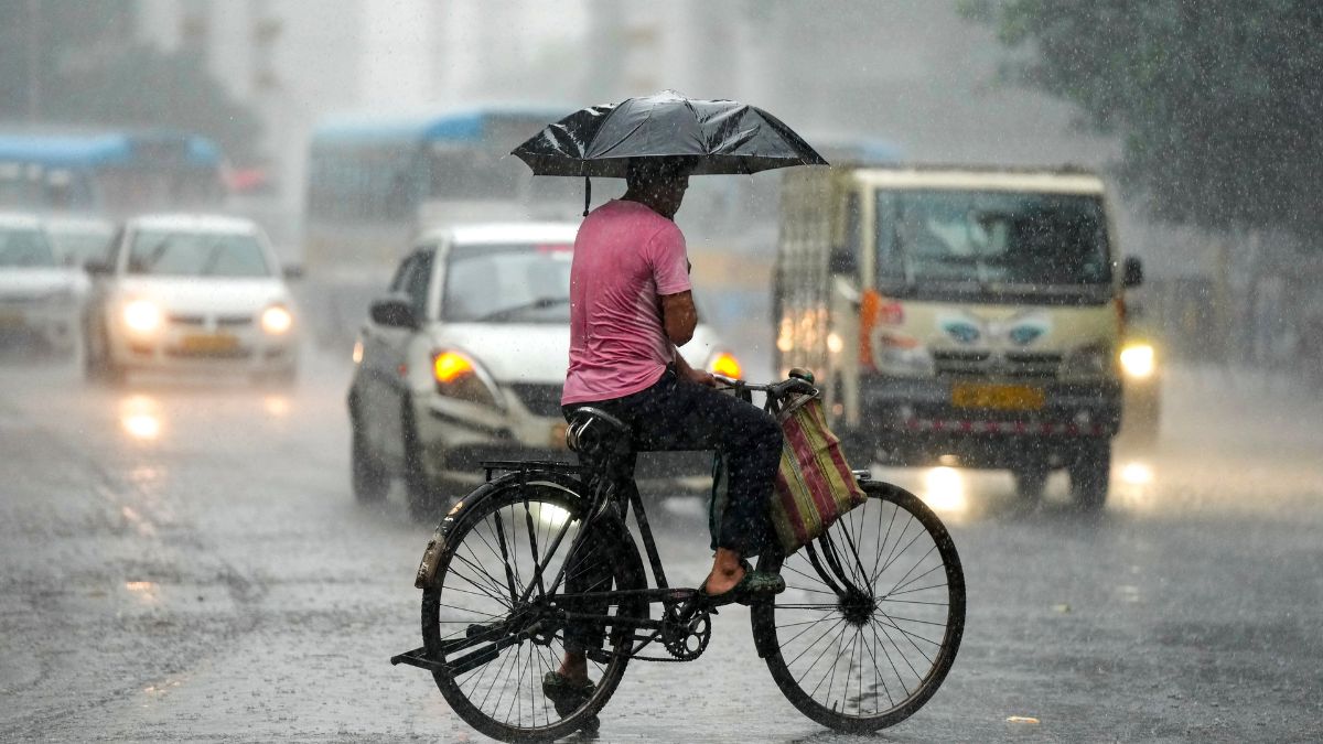 Gujarat Weather: રાજ્યમાં આગામી 7 દિવસ સુધી રહેશે વરસાદી માહોલ, જાણો ...