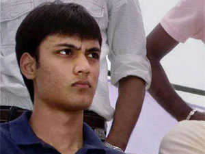 मोहम्‍मद अजहरुद्दीन के बेटे अयाजुद्दीन की मौत | Former Indian Cricket ...