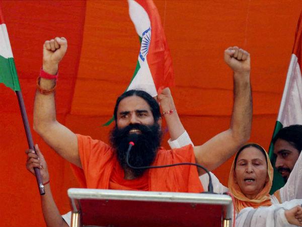 बाबा रामदेव के भाई रामभरत पर अपहरण का आरोप, फरार | Baba Ramdev in fresh ...