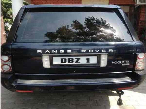 पुलिस के हत्‍थे चढ़ा सोनिया गांधी का नकली पीए, रेंज रोवर, रिवॉल्‍वर ...