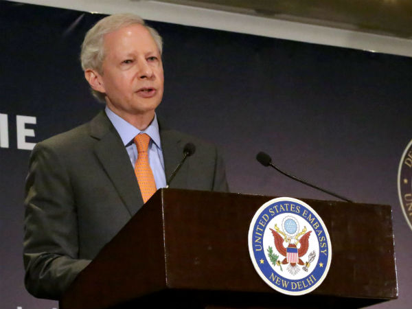 अमेरिकी राष्‍ट्रपति डोनाल्‍ड ट्रंप के भारत न आ पाने पर राजदूत जेस्‍टर ...