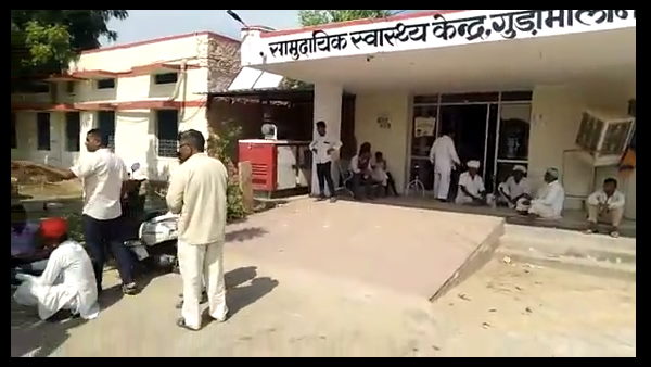 राजस्थान: किसान ने 3 लाख का लोन लेकर की खेती, टिड्डियों ने फसल चट की तो ...