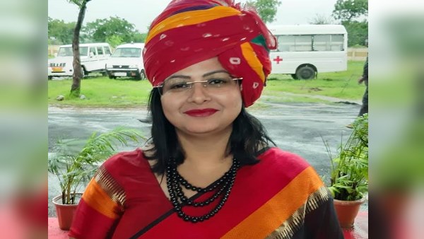 IAS nidhi nivedita : वो कलेक्टर जिसने नेता, पटवारी और ASI को जड़ा चांटा ...