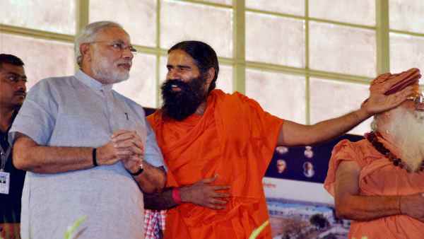 "लोकल के लिए वोकल" के नारे का सबसे पहले फायदा उठाएंगे बाबा रामदेव ...