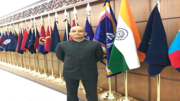 नीरज कुमार जादौन : पिता की हत्या होने के बाद 22 लाख की नौकरी छोड़ बेटा ...