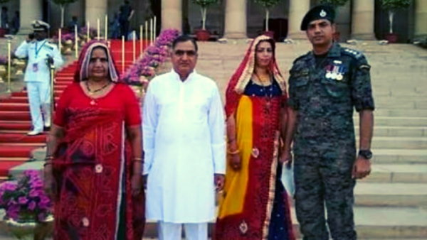 शौर्य चक्र विजेता CRPF के सहायक कमांडेंट Vikas Jakhar ने दिया इस्तीफा, जानिए किस बात से थे आहत ...