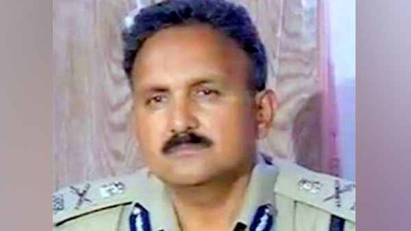 Devendra Singh Chauhan बने यूपी के नए कार्यवाहक डीजीपी, जानिए उनके बारे में | IPS devendra singh ...