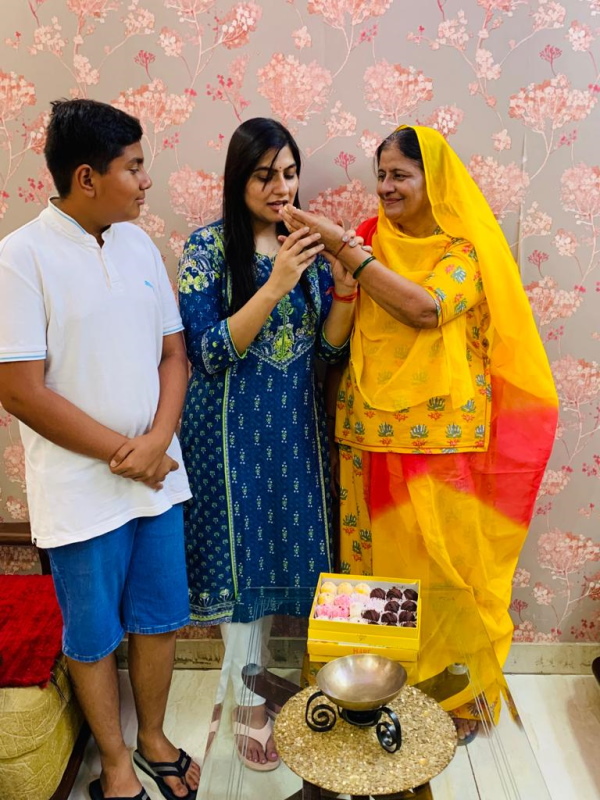 Kirti Rathore ACF : पिता, पति व भाई की मौत के बाद मुश्किलों को मात देकर ...