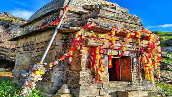 श्रीकृष्ण जन्माष्टमी:इस मंदिर में साल में एक दिन होते हैं दर्शन, दूसरे में शिवपार्वती के रूप में ...