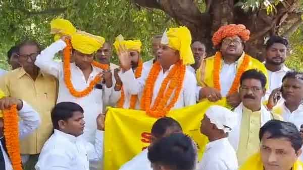 SSP के सहारे ओमप्रकाश राजभर को घेरने निकले 'कटप्पा', कभी माने जाते थे ...