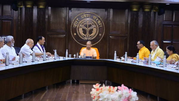 UP : योगी कैबिनेट में 15 महत्वपूर्ण प्रस्तावों पर मुहर, 4 नए नगर पंचायत ...