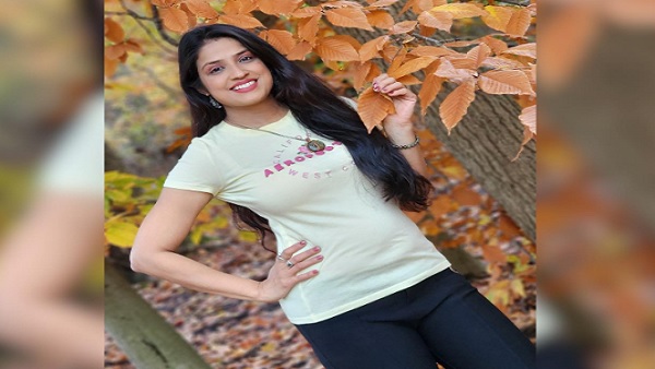 क्या खुद से शादी करने के दो महीने बाद प्रेग्नेंट हो गई हैं कनिष्का सोनी? आखिर क्या है सच्चाई ...