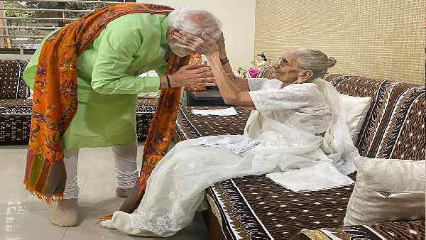 और कौन-कौन है पीएम नरेंद्र मोदी के परिवार में, कितने भाई और बहन? | PM ...