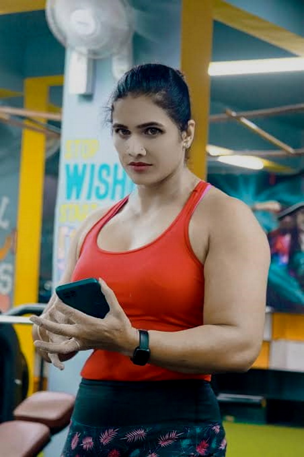Priya Singh : राजस्‍थान की पहली महिला BodyBuilder प्र‍िया सिंह ने थाईलैंड में जीता गोल्‍ड मेडल ...