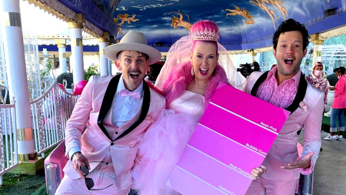 40 साल तक 'PINK' के साथ रिलेशनशिप में थी महिला, आखिरकार गुलाबी रंग से ...