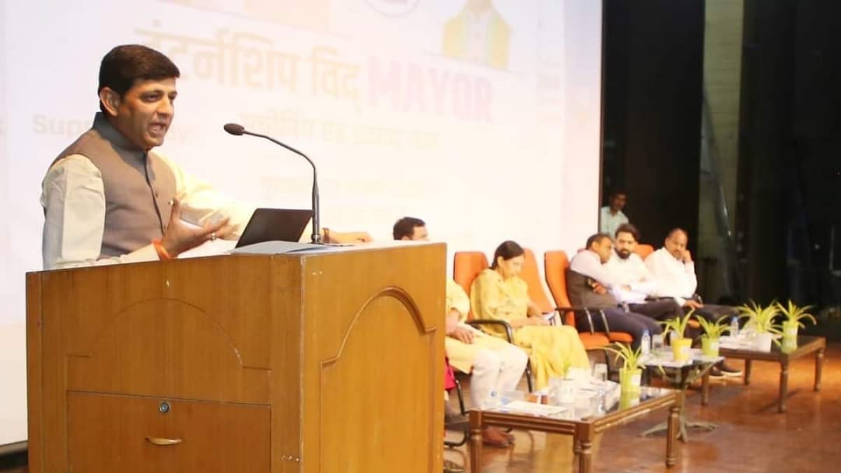 Indore में ‘इंटर्नशिप विद मेयर’ का शुभारंभ, कॉलेज स्टूडेंट्स को मिलेगा ...