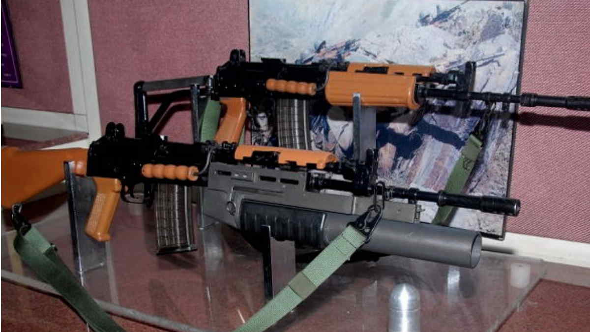 Bathinda Firing: एक मिनट में 600 से ज्यादा गोलियां दाग सकती है इंसास ...
