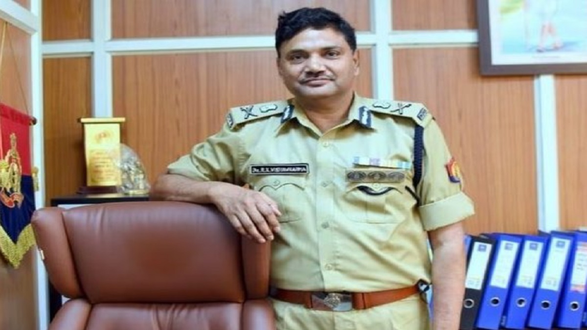 IPS RK Vishwakarma: कभी थे मैकेनिकल इंजीनियर, डिजाइन किया था TATA 407, अब बनें UP पुलिस के DGP ...