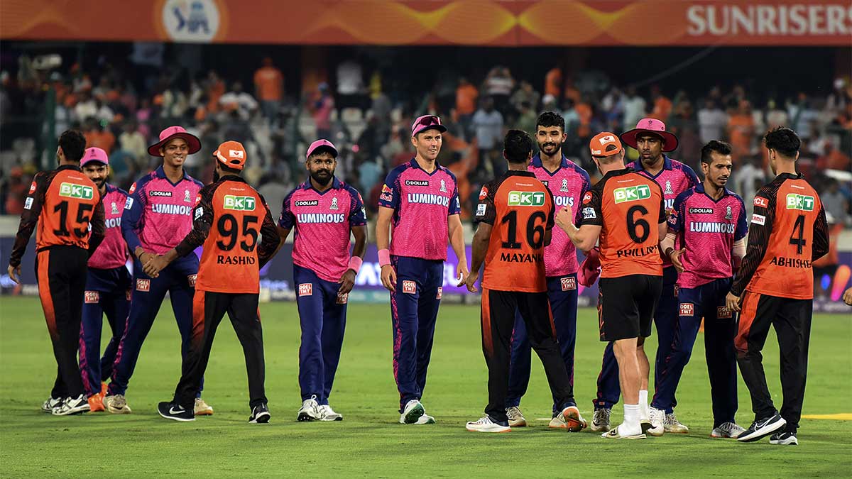 IPL-23: 3 बार मैच के पहले ओवर में ही 2 विकेट, कौन है वो खास फास्ट बॉलर ...