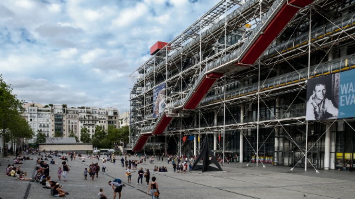 पांच सालों के लिए बंद हो रहा है पेरिस का ये मशहूर टूरिस्ट स्पॉट, जानिये क्यों? | Paris major ...