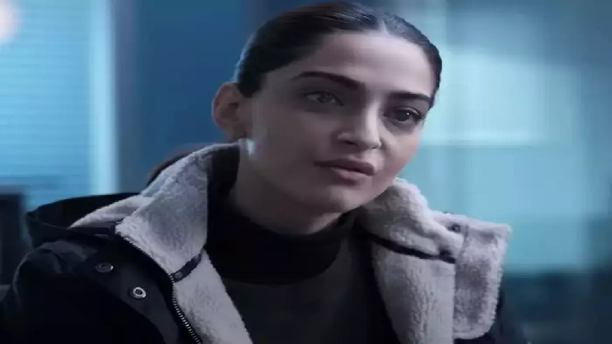 Blind: अंधी होकर भी सीरियल किलर को ढूंढती नजर आईं सोनम कपूर, फिल्म ...