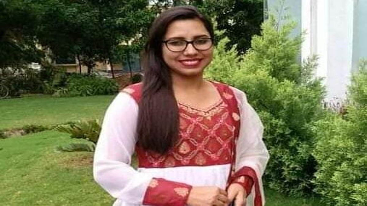 डिप्टी कलेक्टर पद से इस्तीफा देने वाली निशा बांगरे ने की पीसीसी चीफ ...