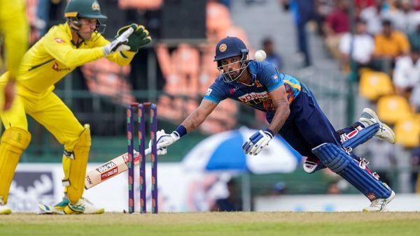 लगातार हार के बाद श्रीलंका ने हटाया इस खिलाड़ी का बैन, टीम में आने के ...