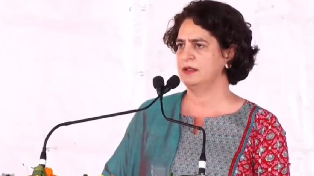 Damoh से BJP पर बरसी प्रियंका गांधी, बढ़ती बेरोजगारी को लेकर साधा ...
