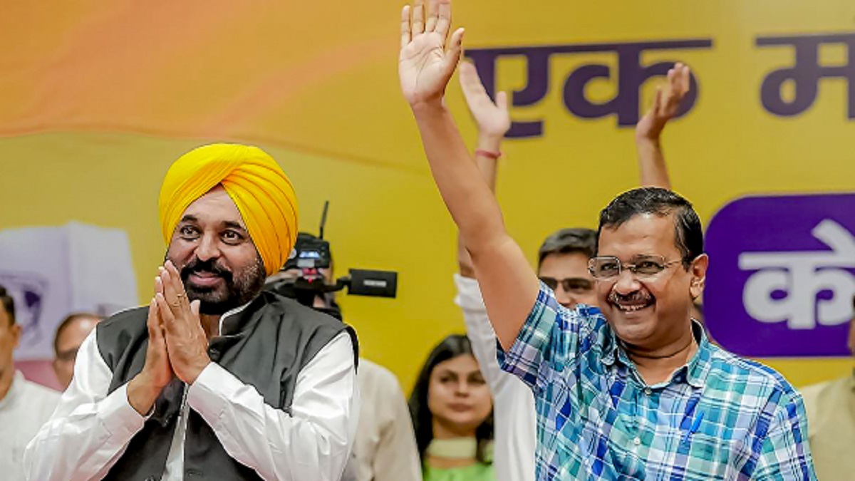 पंजाब में आम आदमी पार्टी ने 14 पदाधिकारियों को बनाया प्रभारी | AAP ...