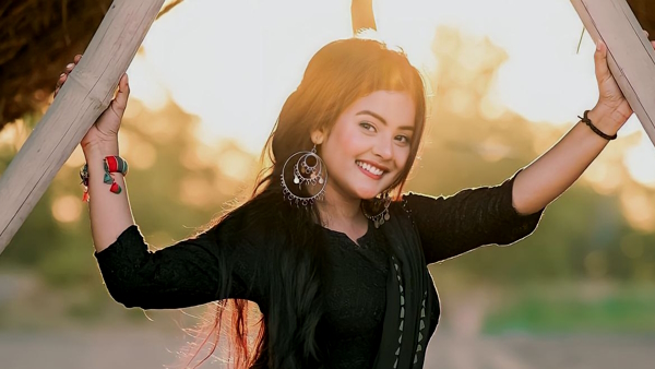 Gungun Gupta MMS: दिल्‍ली की गुनगुन गुप्‍ता का एक और Video Viral, जानिए ...