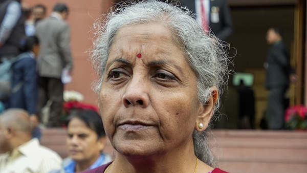 'जुबान पर लगाम लगाइए...', उदयनिधि के 'बाप का पैसा' वाले कमेंट पर निर्मला सीतारमण का मुंहतोड़ ...