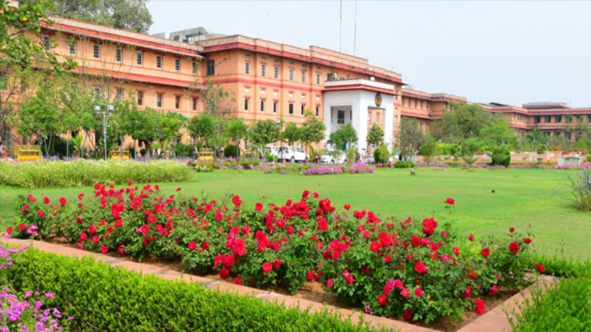 IAS Transfer Rajasthan: भजन लाल शर्मा सरकार ने सचिवालय में बदल दिया ब् ...