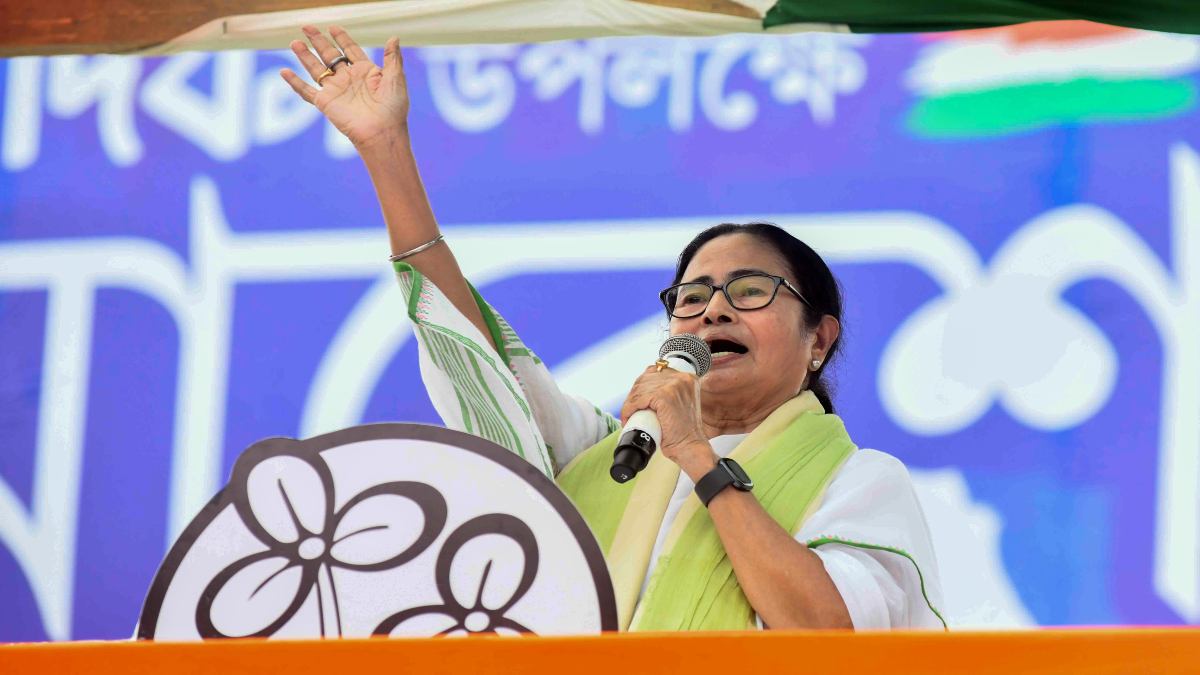 Mamata Banerjee: ममता बनर्जी... संघर्ष से सफलता की कहानी, पहला सांसद का ...