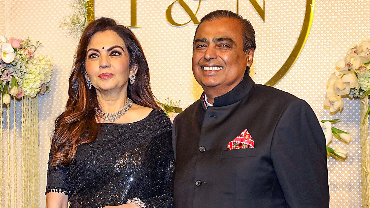 Nita Ambani: नीता का भरतनाट्यम देख धीरूभाई अंबानी ने मुकेश के लिए रखा ...