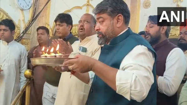 Haryana News: मंत्री असीम गोयल ने अंबिका मंदिर में किए दर्शन और पूजा ...