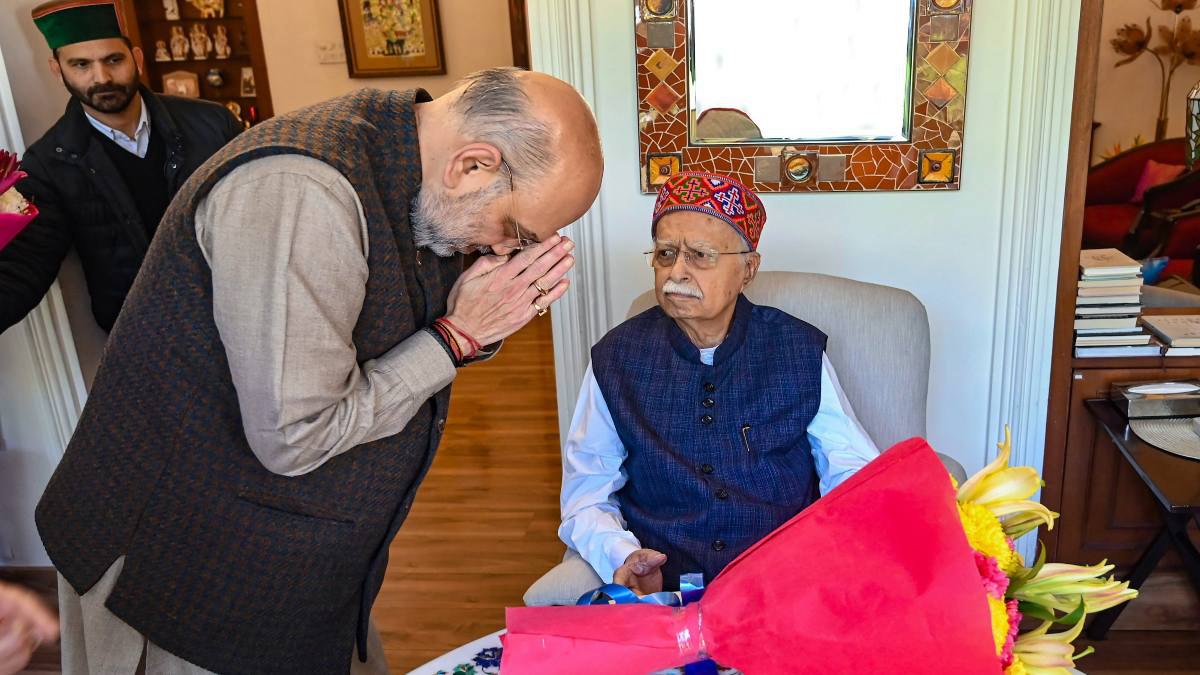 गांधीनगर रही है वीआईपी सीट, 6 बार सांसद रहे आडवाणी, अमित शाह दूसरी बार ...