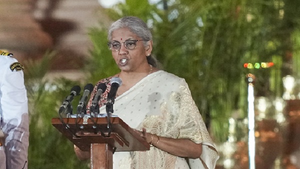 मोदी की इन 7 महिला मंत्री में कौन सबसे ज्यादा पढ़ी-लिखी? एक 10वीं पास ...