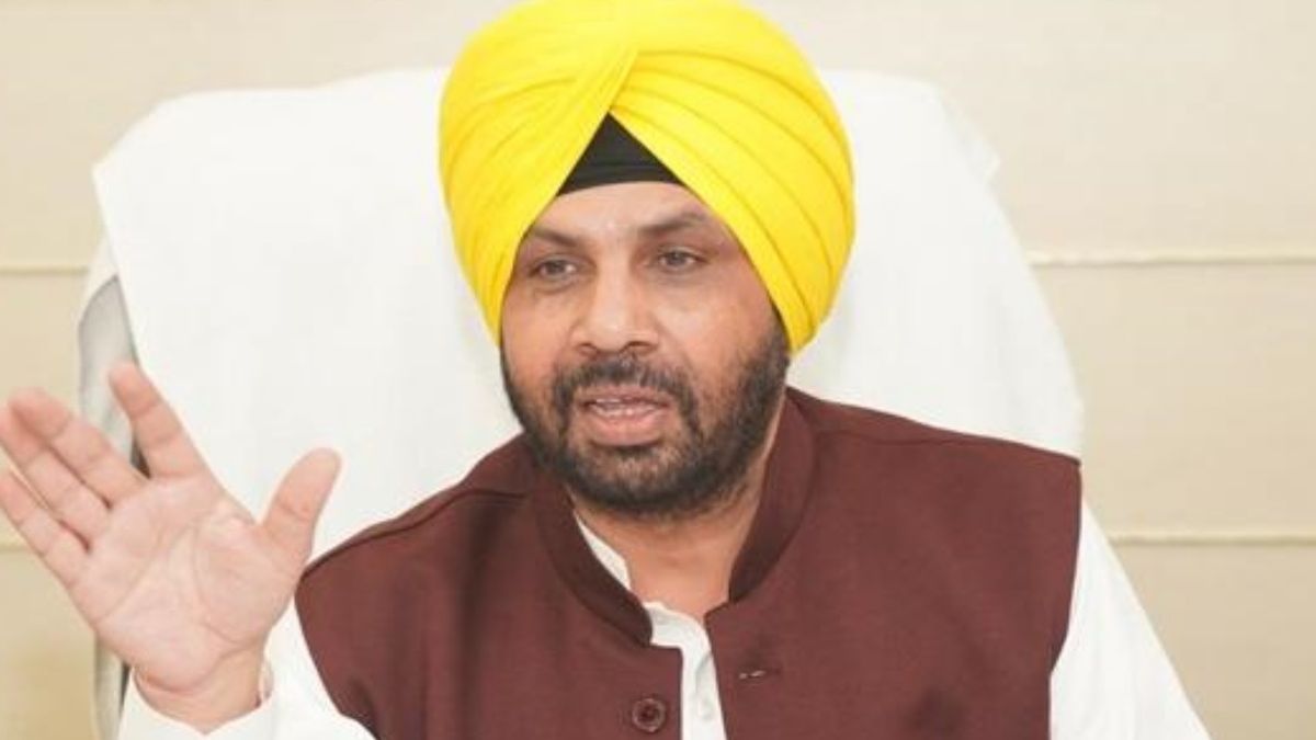 पंजाब ने पराली जलाने की समस्या से निपटने और सतत ऊर्जा को बढ़ावा देने के ...