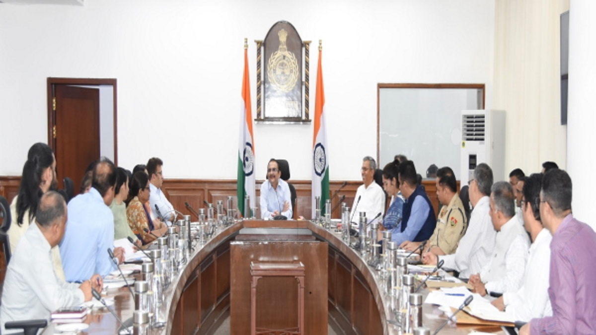 Haryana News: हरियाणा सरकार ने आईएएस चन्द्र शेखर खरे को सुपर टाइम स्केल ...